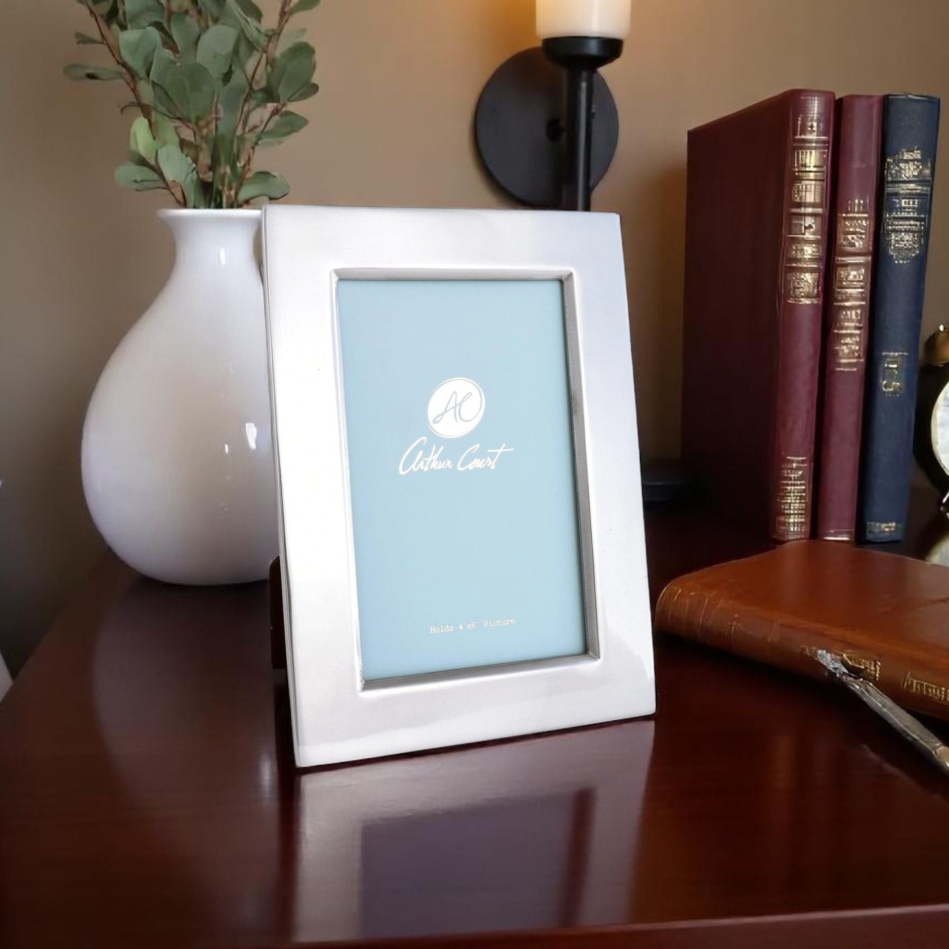 Stylish and Versatile Beaded Photo Frame for Entertaining | Photo ...