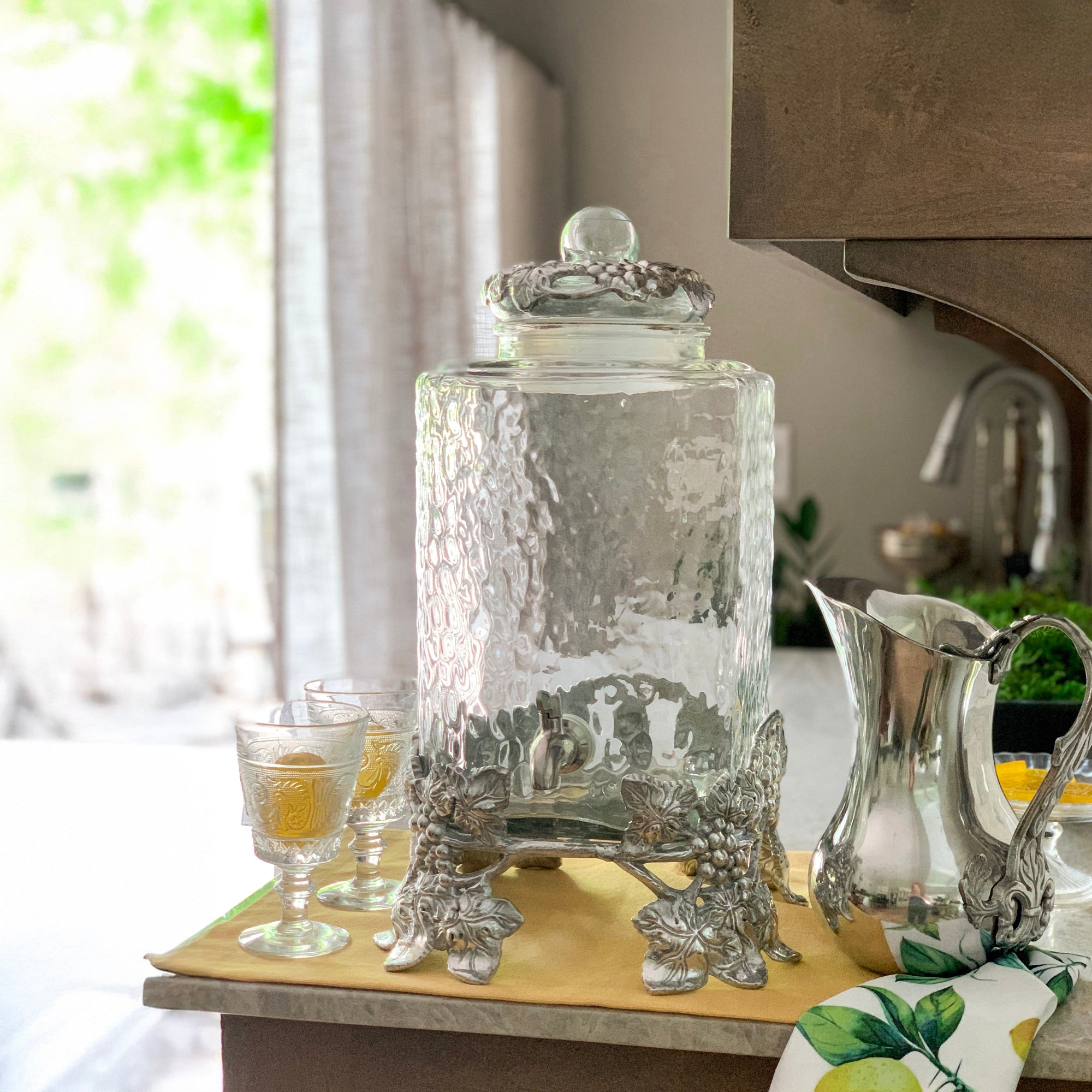 High-end Glass Beverage Server with Grape Design for Gifting | Arthur ...